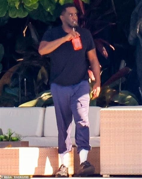 Dejected Diddy Breaks Cover Sean Combs Is Seen Looking Very Stressed