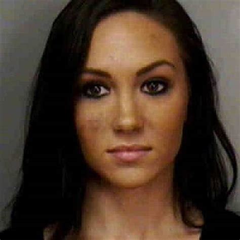 20 De Las Mujeres Más Sexys Que Han Sido Arrestadas En Eeuu ¡te Robarán