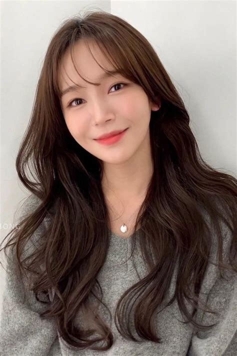 30 Cute Korean Wispy Bangs Long Hairstyles — Layered Long Hair Long