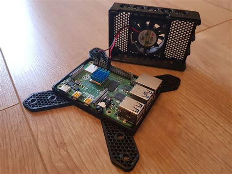 download stl file raspberry pi 4 case vesa mount 40mm fan 3d
