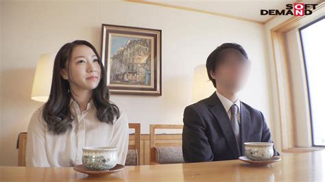 澄んだ瞳に笑顔咲く。奇跡の人妻に僕らは出会った 相馬茜 32歳 第2章 帰りの新幹線の時間まで絶倫男たちと9時間ずっとイキまくりsex6連発