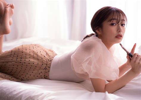 フリーアナウンサー宇垣美里がこよなく愛するチョコレートがテーマのフォトエッセイ『愛しのショコラ』が6月2日（水）に発売 株式会社
