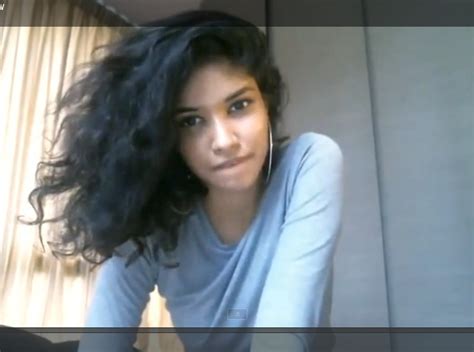 Desi Teen Sexy Girl Strip N Hot Boobs Show Pornbold Free Download