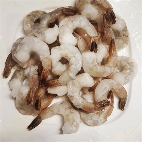Frozen Vannamei Prawn Peeled Tail On 31 40 1kg Pack Sold Per Pack