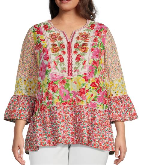 Calessa Plus Size Patchwork Embroidery Split V Neck 3 4 Sleeve Pullover