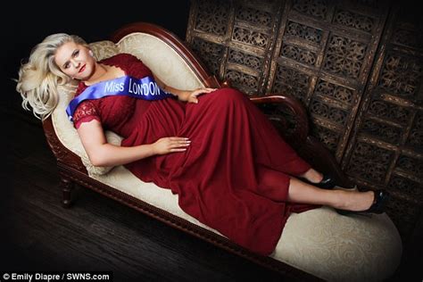 Kent Dancer Is Crowned Miss British Beauty Curve Daily Mail Online