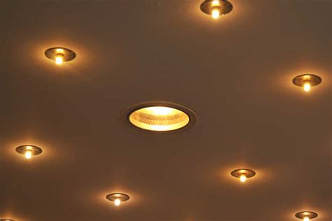 How To Choose The Right Recessed Lighting