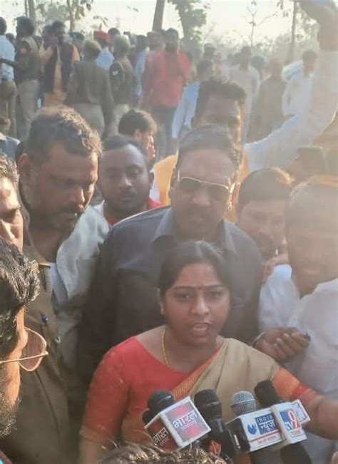 Bjp Mp And Daughter Of Swami Prasad Maurya Sanghamitra Hints To Quit