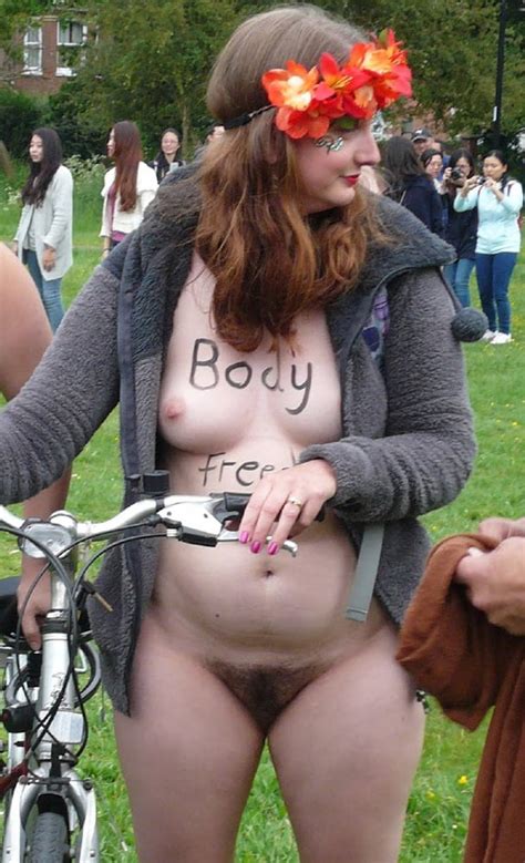 Cute Brunette Southampton 2016 Wnbr World Naked Bike Ride Porn