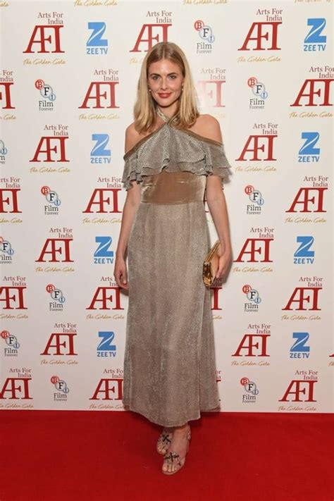 Donna Air Sexiest Pictures 39 Photos Page 3 Of 4 The Viraler