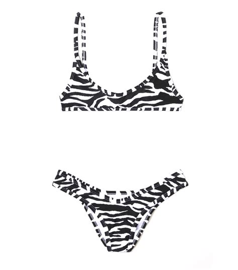 22 Cute Bikini Sets Im Losing It Over Who What Wear