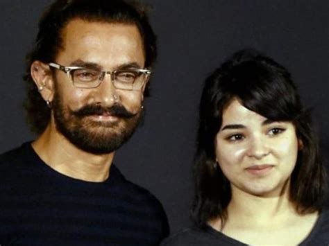 Aamir Khan Dangal Actress Zaira Wasim Father Passes Away Request