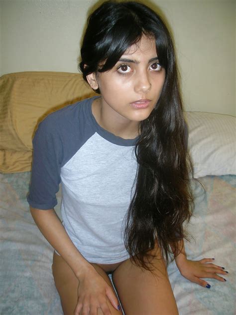 Amateurs Ethniques Du Monde 2 ébène Asiatique Latin Indien Photos