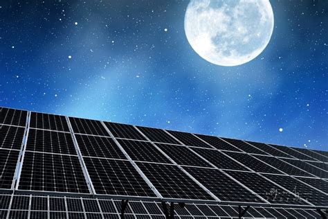 Do Solar Panels Work At Night