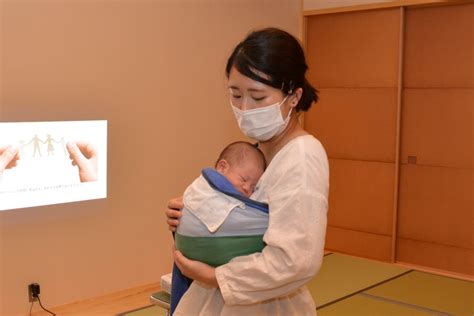 赤ちゃんの正しい抱っこの仕方は？抱っこひもの選び方は？｜新生児期からの抱っこを学ぶ「ベビーウェアリング講座」 ココハレ 高知の子育て