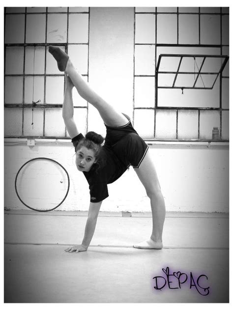 Pin By Betsy Shuttleworth On Contortion Contortion Fit Girl Dance