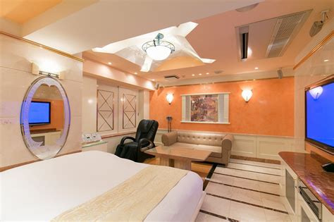 ラブホテルの利用目的や方法はさまざまあります 【公式】新宿・歌舞伎町のラブホテルd Wave（ディーウェーブ）