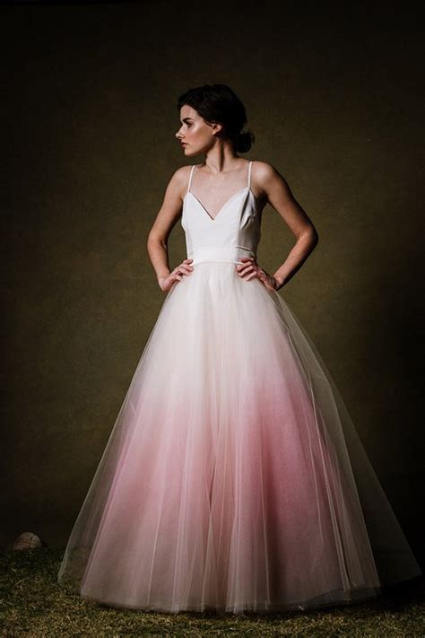 Etsy Finds Dip Dyed Ombre Wedding Dresses Deer Pearl Flowers Part 2