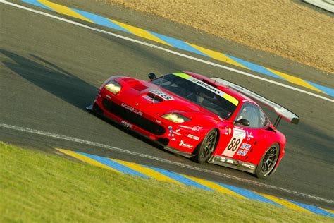 Ferrari En Gt 2000 2015 2 4 La 550 Maranello Et La 575 Gtc 24h