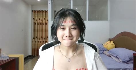 Không Bị Kiểm Duyệt Xem đầy đủ Gấu Annan Nữ Sinh áo Dài Livestream