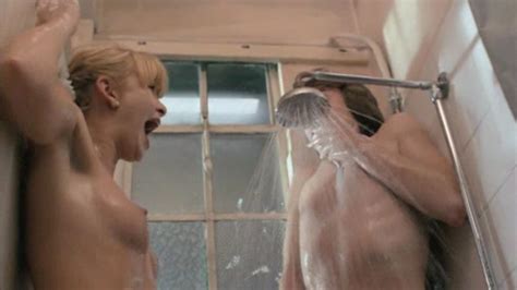 Suzy Mandel Nuda ~30 Anni In Adventures Of A Plumbers Mate