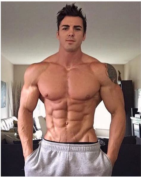 超帅肌肉男模collin Joseph 健身吧