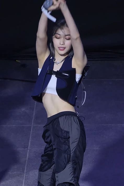 Korean Celebrities Im A Simp Ryu Cute Girl Photo Beautiful Asian