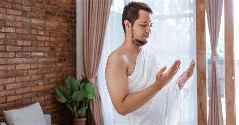 Mengenal Doa Berangkat Haji Lengkap Dengan Arti Dan Cara Mengamalkannya