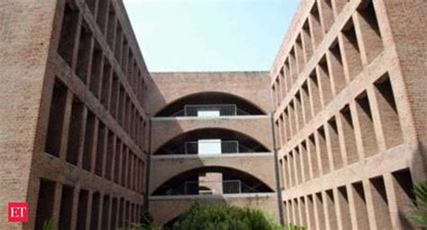 indian institute of management ahmedabad to offer eleven