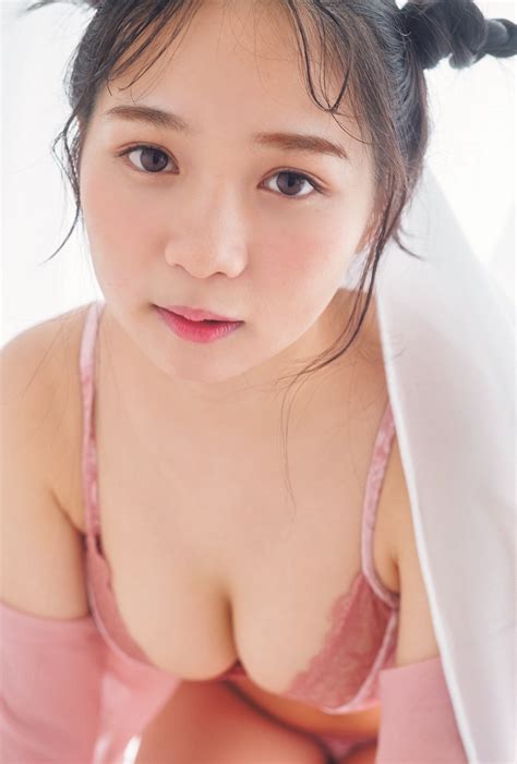 櫻坂46・渡邉理佐、『blt Graph 』最多4回目の表紙が決定！ “オトナbeauty”な姿を披露 画像一覧（2 12） The