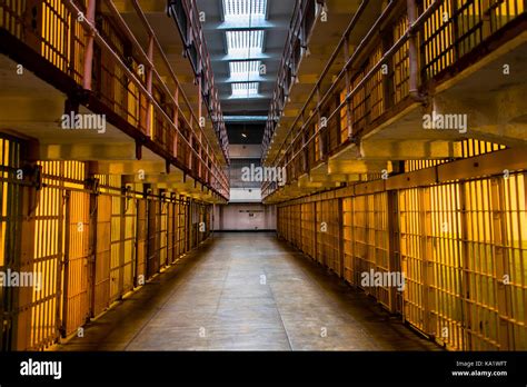 Cellules De Prison Prison Dalcatraz Banque De Photographies Et D