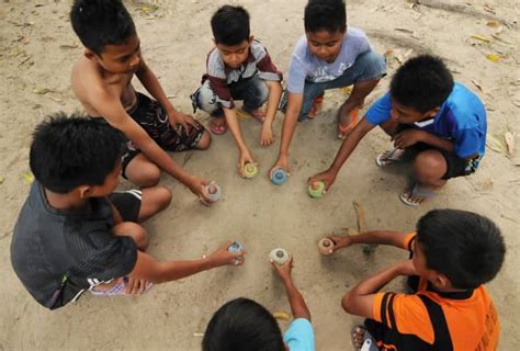 Permainan Tradisional Gasing Beli Sekarang Aja