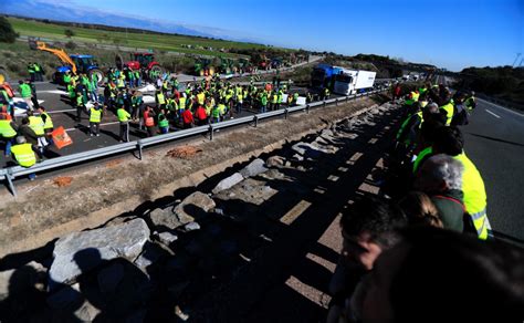 Fotos Las Protestas De Los Agricultores En Imágenes Actualidad El
