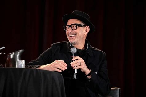 Netflix Greek Mythology Series Kaos Casts Jeff Goldblum As Zeus