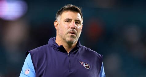 Nfl Rumors Mike Vrabel Interviews For Falcons Hc Job Amid Belichick