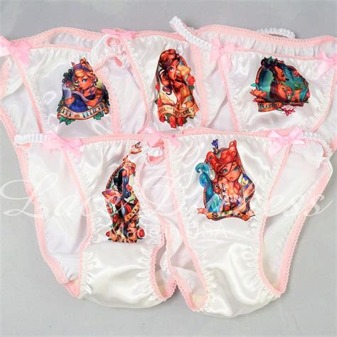 Lace Duchess Classic 80s Cut Alternative Princess Edgy Tattooed