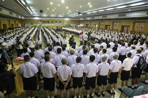 ศิษย์เก่า สวนกุหลาบ ย้อนวัยแต่งชุดนักเรียน รับน้อง ม 1 ปลูกฝัง ตอบ