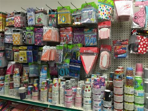 20 Things You Should Always Buy At The Dollar Store Dollar Stores