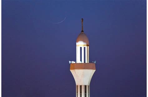 هيئة الرؤية الشرعية يوم غد الجمعة أول أيام عيد الفطر السعيد صحيفة