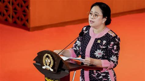 プアンは今日の午後jkに会う、pdip 国家の未来について話し合う家族会議
