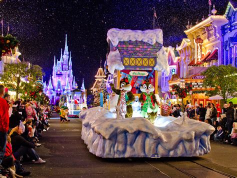 Mickeys Once Upon A Christmastime Parade Photos Disney Tourist Blog