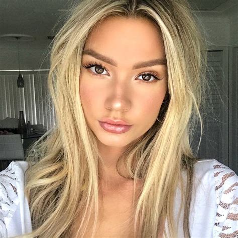 Alexa Collins R Prettygirls