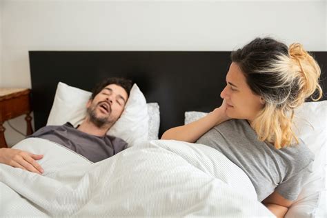 7 Cara Menghilangkan Ngorok Saat Tidur Waspadai Komplikasinya