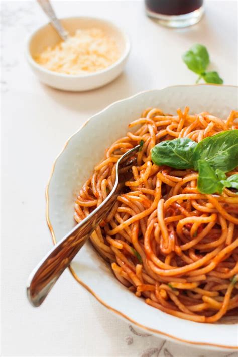 Cómo Hacer Los Espaguetis Con Tomate Perfectos Pequerecetas