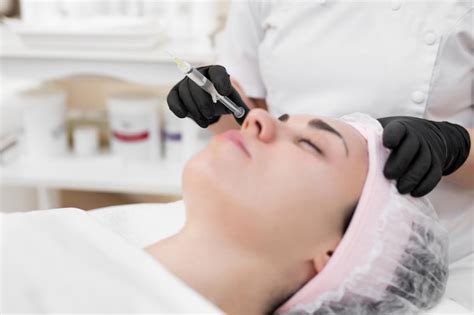 Traitement De Cosmétologie De Visage De Femme Thérapie De Peau De