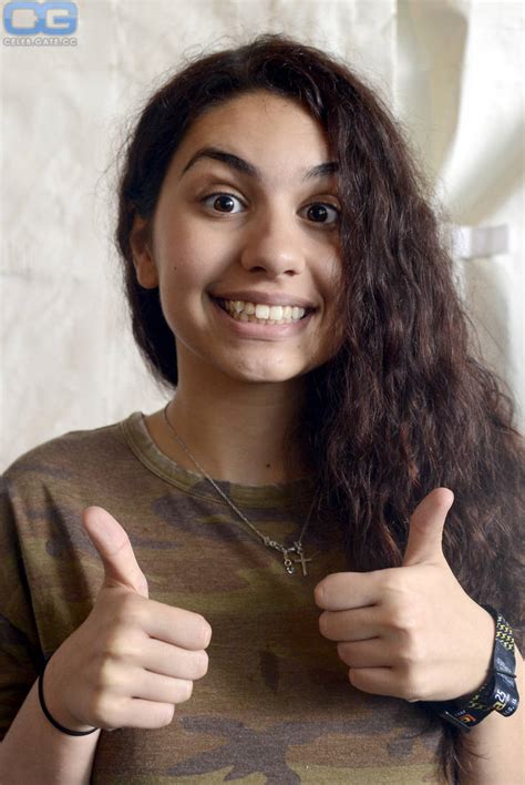 Alessia Cara So Sexy 6 By Goddessgg On Deviantart