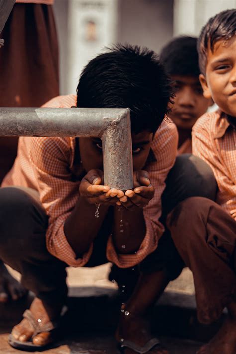Apna Thought पढ़ते रहिए आगे बढ़ते रहिए। भारत की बढ़ती जनसंख्या