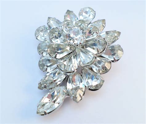 Weiss Rhinestone Brooch Pin Large Vintage Clear Crystal Designer