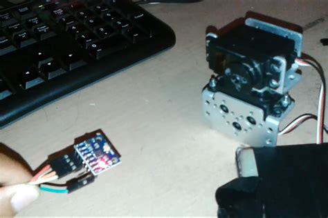 cara menggunakan accelerometer and gyro mpu6050 arduino dengan motor
