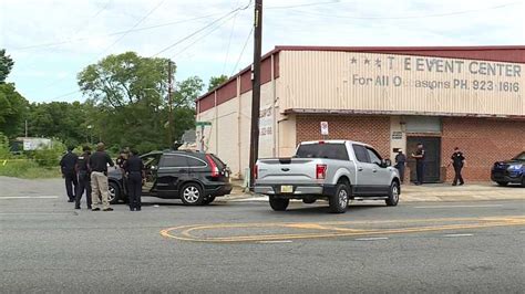 Man Shot Near Birmingham Gas Station
